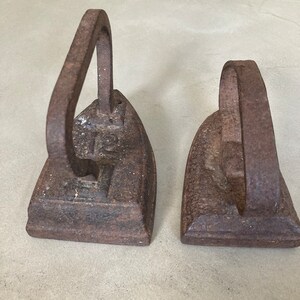Antique Cast Iron Clothes Iron Set of 2 Early Primitives Rustic Decor ...