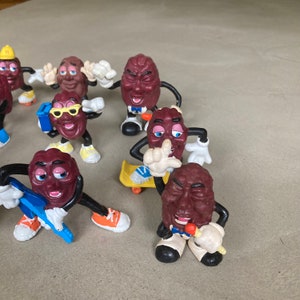 California Raisins 1980s Raisin Tou Figurines Lot of 10 Collectible ...