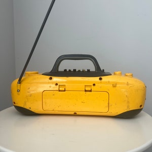 Vintage Cassette Player Sony Sports Water Resistant Model CFS- 902 FM ...