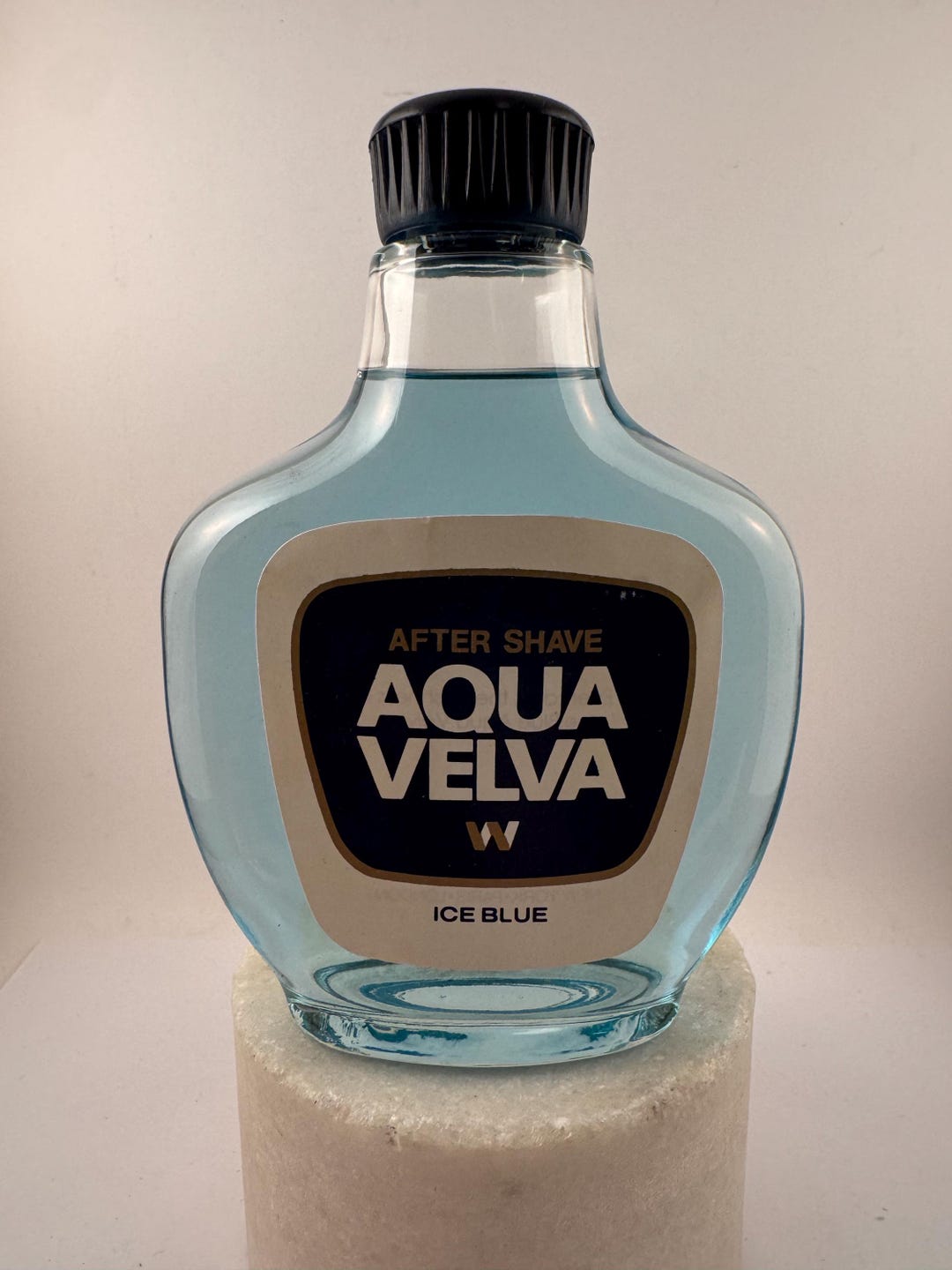 Vintage Williams 'aqua Velva' Ice Blue After Shave. Large 7.5 Fl Oz ...