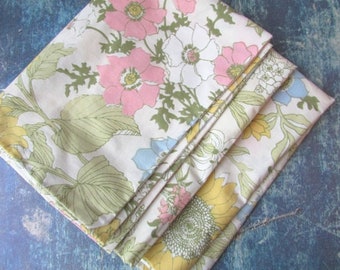 Vintage bed linens | Etsy