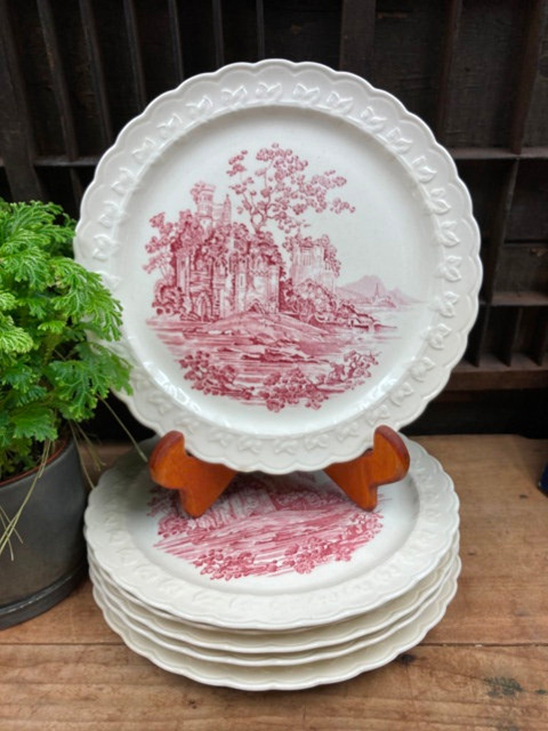 Pink Transferware Taylor Smith Taylor Pink Castle Plate 9 1/8 Luncheon ...