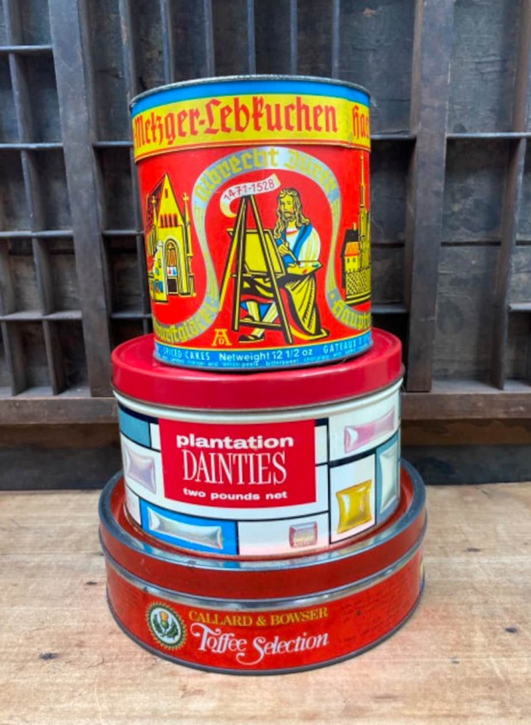 Stack of Vintage Tins Metzger Spice Cakes, Plantation Dainties Candy ...