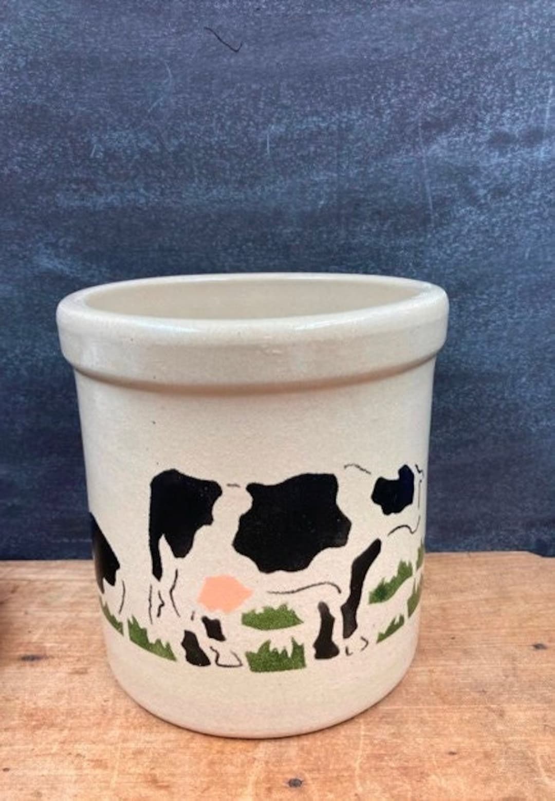 Vintage Cow Crock Robinson Ransbottom Roseville Ohio Stenciled Cows ...
