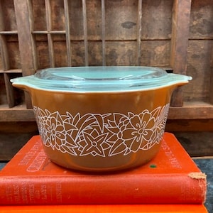 Vintage Pyrex Woodland Brown Small Covered Casserole Dish With Lid ...