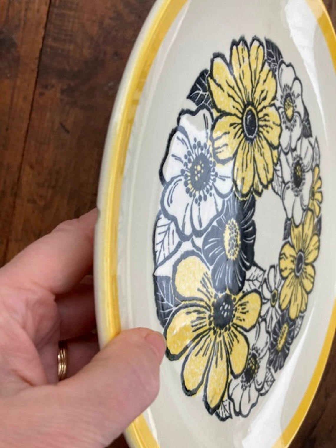 MCM Yellow Black Daisy Cake Plate or Platter Andre Ponche - Etsy