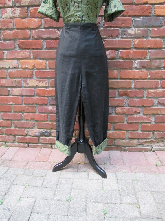 1950s Babelicious Bombshell Catsuit / Vintage 50s Blo… - Gem
