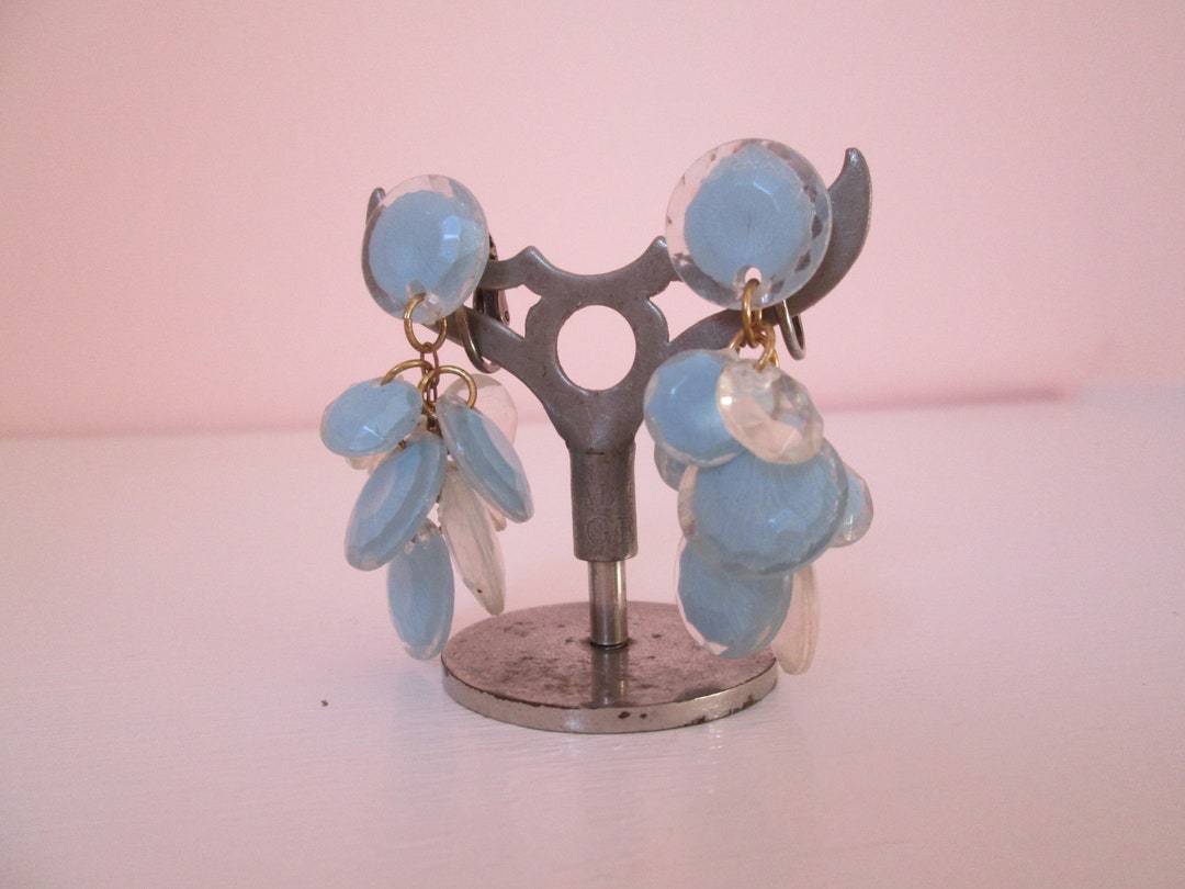 Adorable Articulated Cha Cha Chips Earrings Vintage 1950s 50s Blue ...