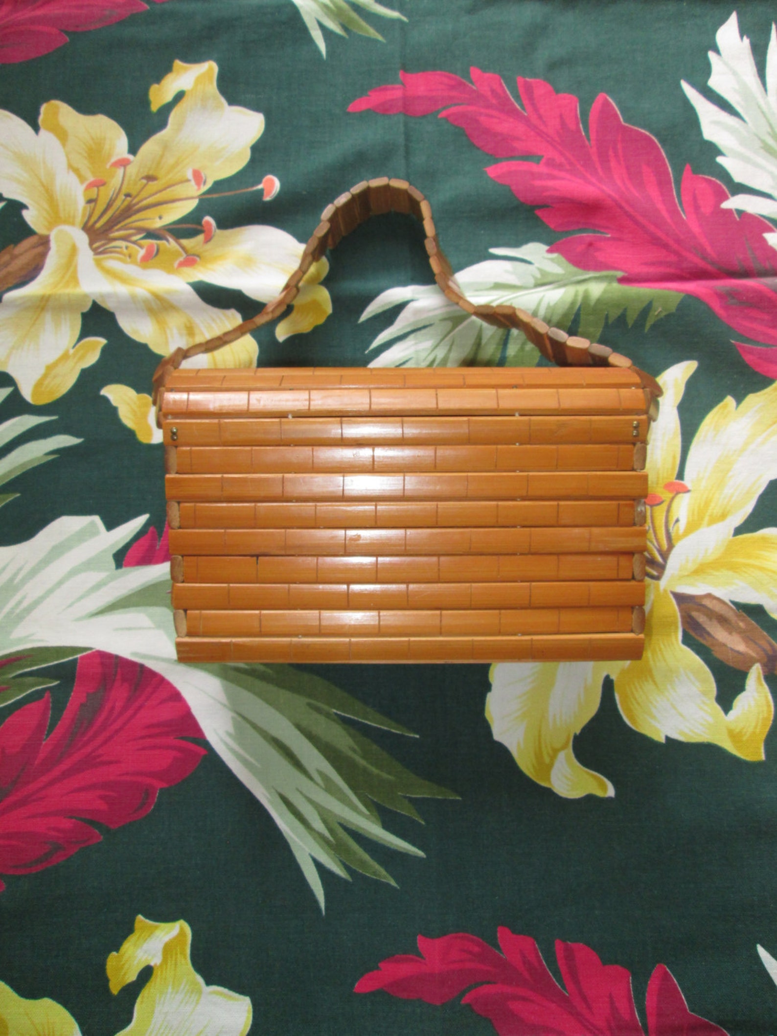 1940s Meet Me in Hawaii Handbag / Vintage 1940s 40s Bamboo Slat Box ...