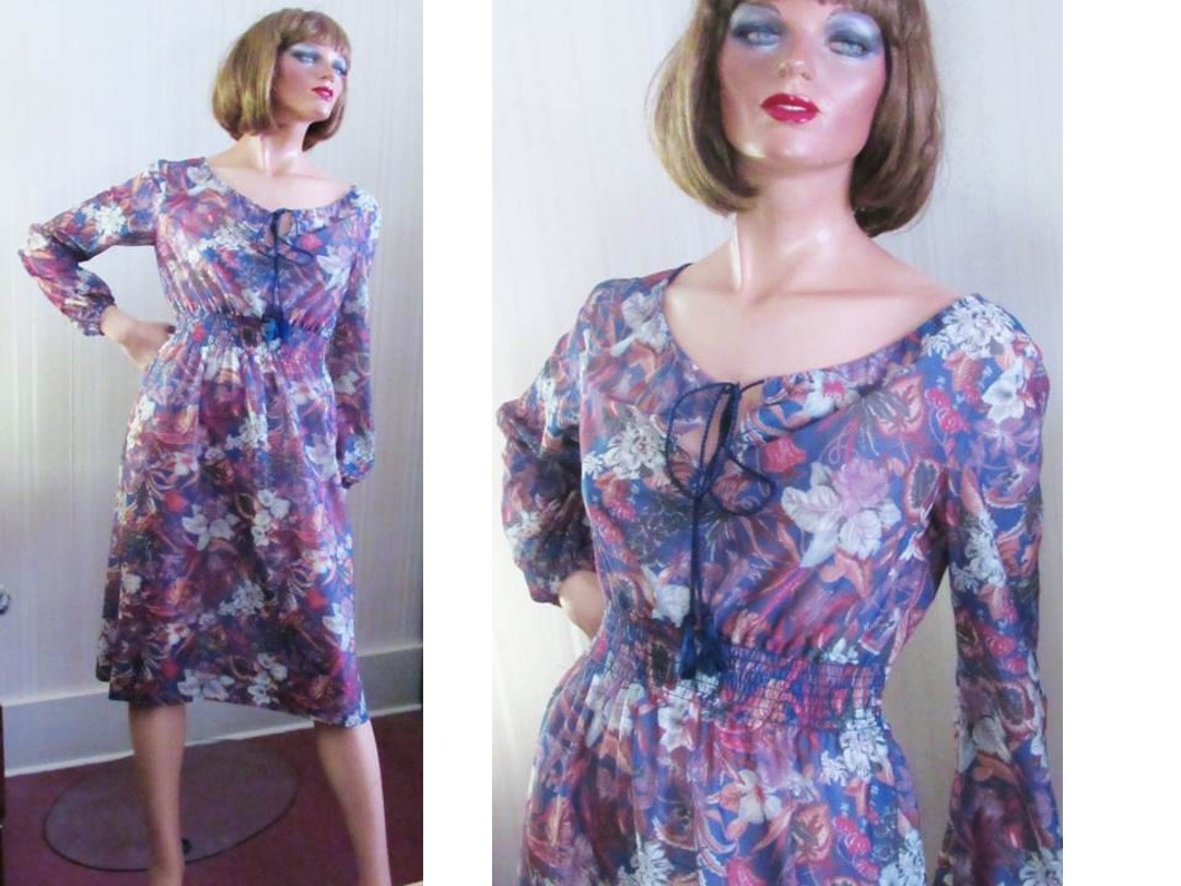 70s Peasant Dress Lightweight Thin Knit Purple Navy Floral Print ...