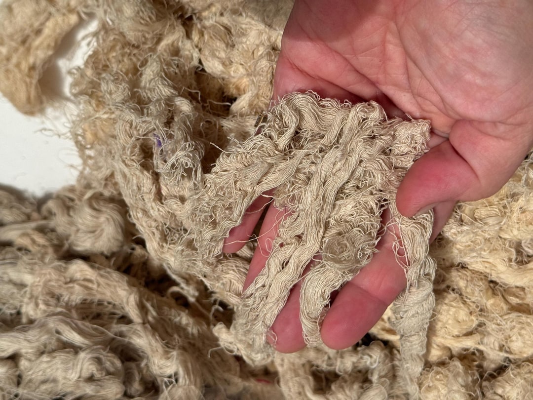 4 Oz Pure Silk Noil Fiber: Eri Matka Waste for Spinning, Felting ...