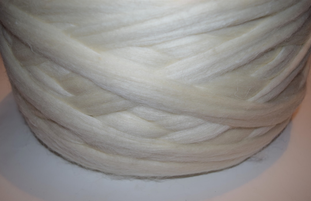 1 Lb White Wool Top Roving: Undyed Fiber Spinning (25 Micron) - Etsy