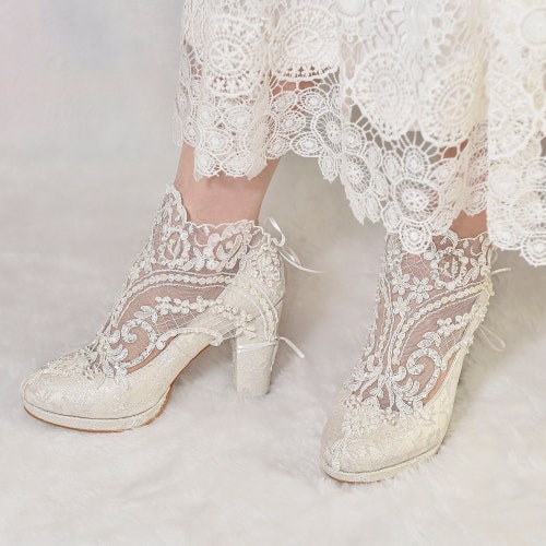 Shoes for Bride With Low Block Heels Ivory Lace Bridal Boots - Etsy