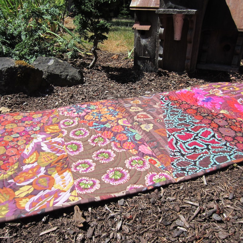 Table Runner Quilt - Etsy