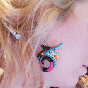 One Pair of Beetle Juice Sand Worm Dangle Earrings Tim Burton Inspired ...