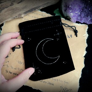 Witches Crescent Moon Rune Bag Crystal Storage Spell Pouch Hand ...