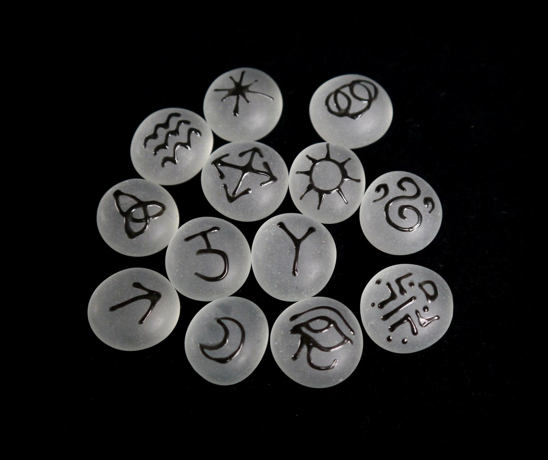 13 Witches Runes With Frosted Glass and Raven Bag and Casting ...