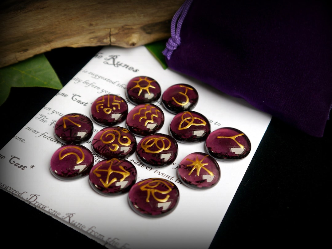 13 Witches Runes Deep Purple and Gold With Purple Bag and Casting ...