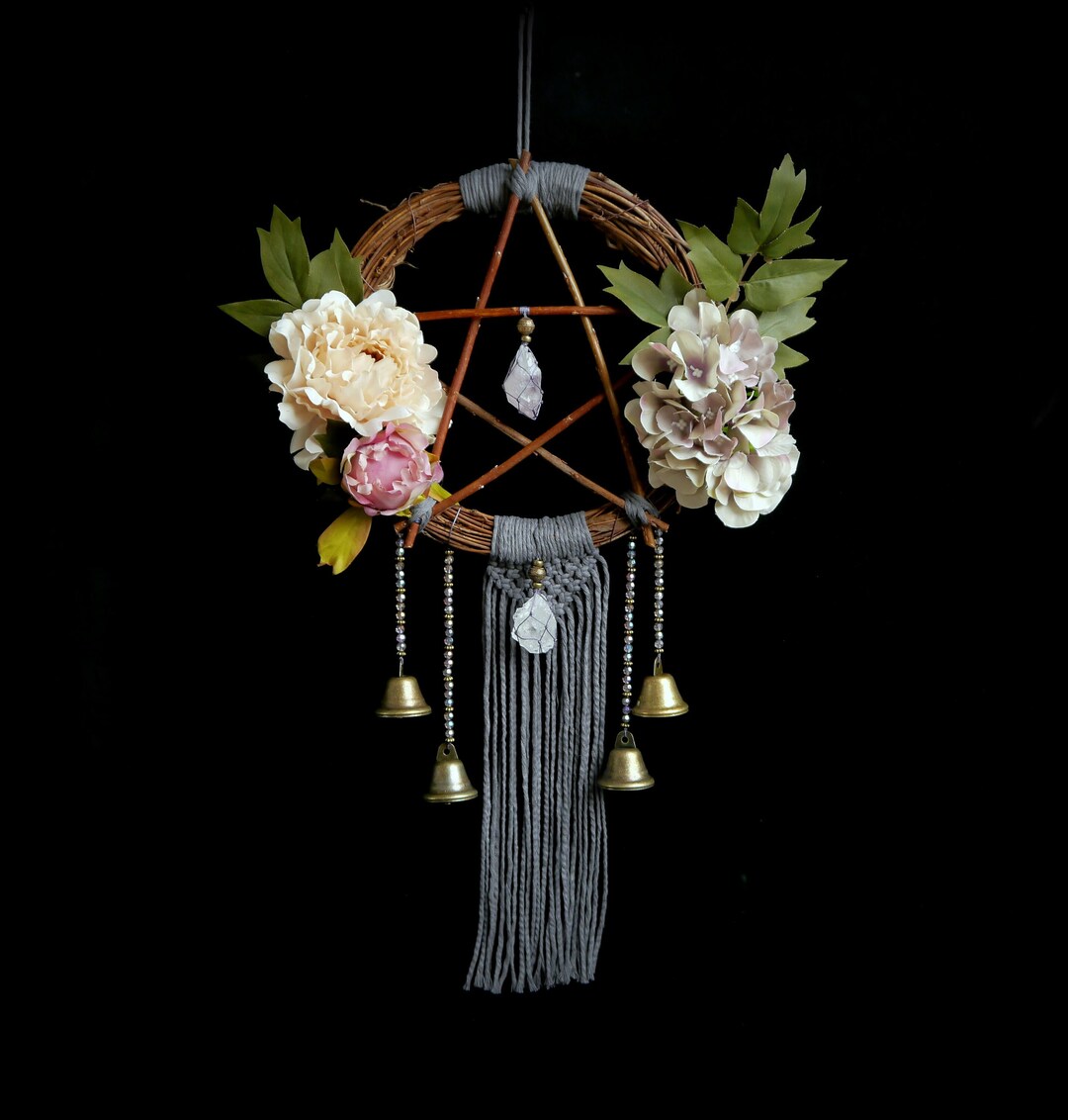 Witches Pentacle Crystal Wreath Decoration Amethyst Quartz Pagan Wiccan ...