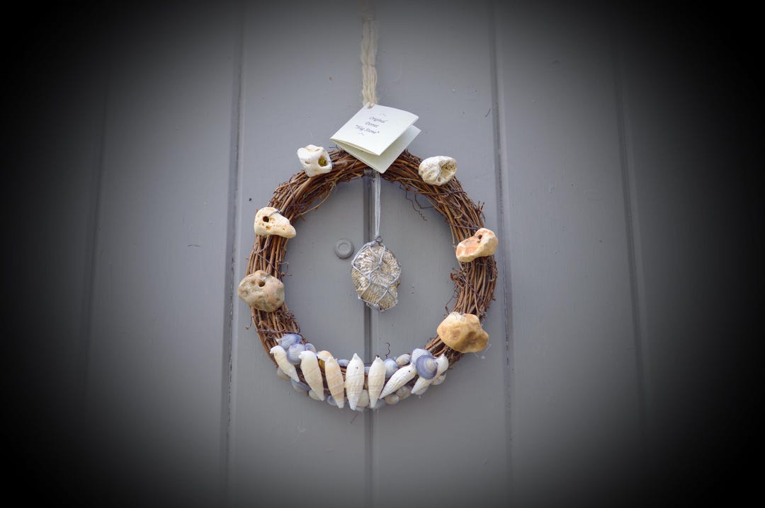 Hag Stone Ammonite Protection Door Wreath Talisman Charm Shells Wiccan ...