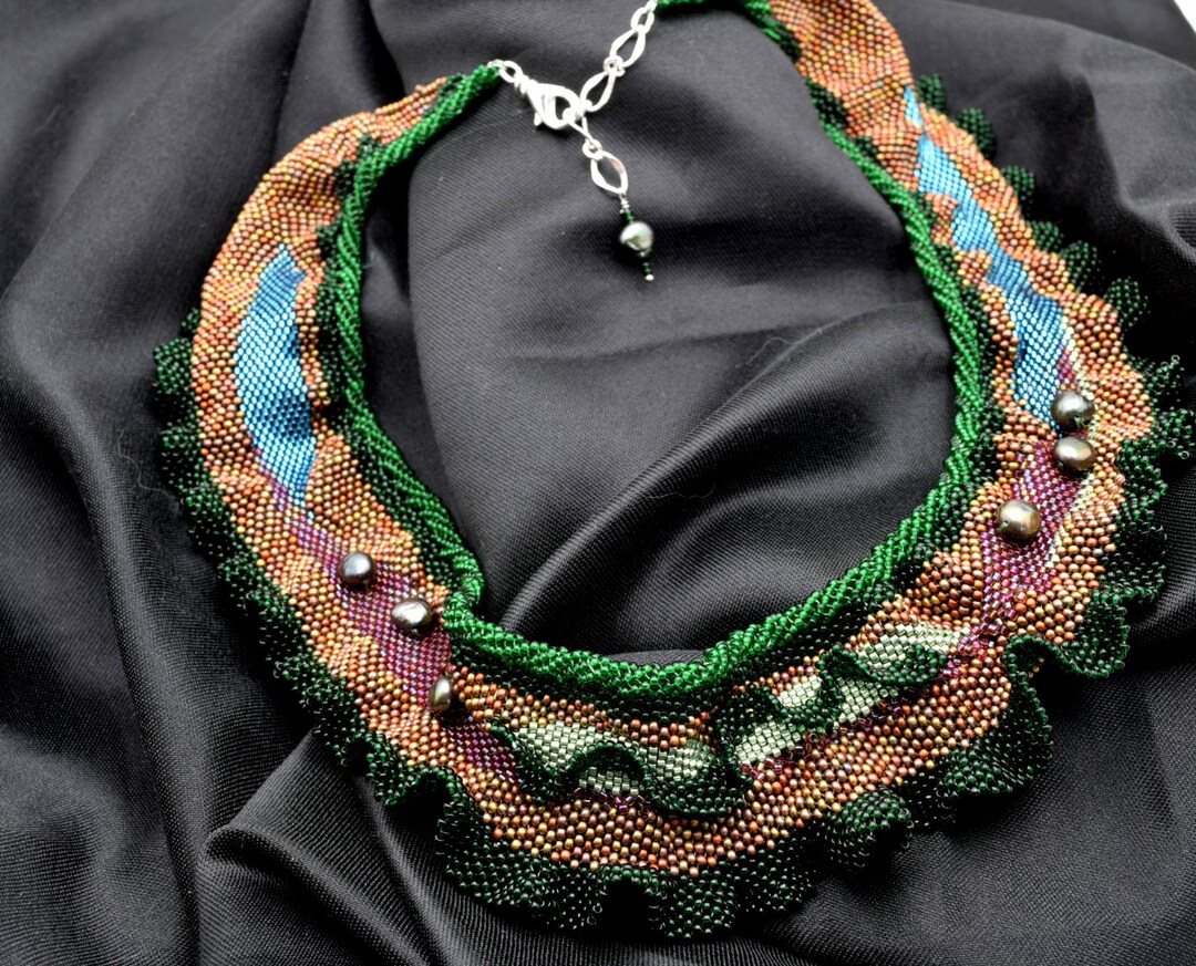 Peyote Stitched Ruffle Necklace, Freshwater Pearls, Handmade Collar - Etsy