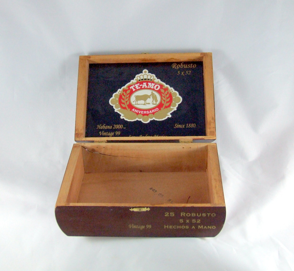 Medium Wooden Cigar Box for Crafts, Storage - Etsy