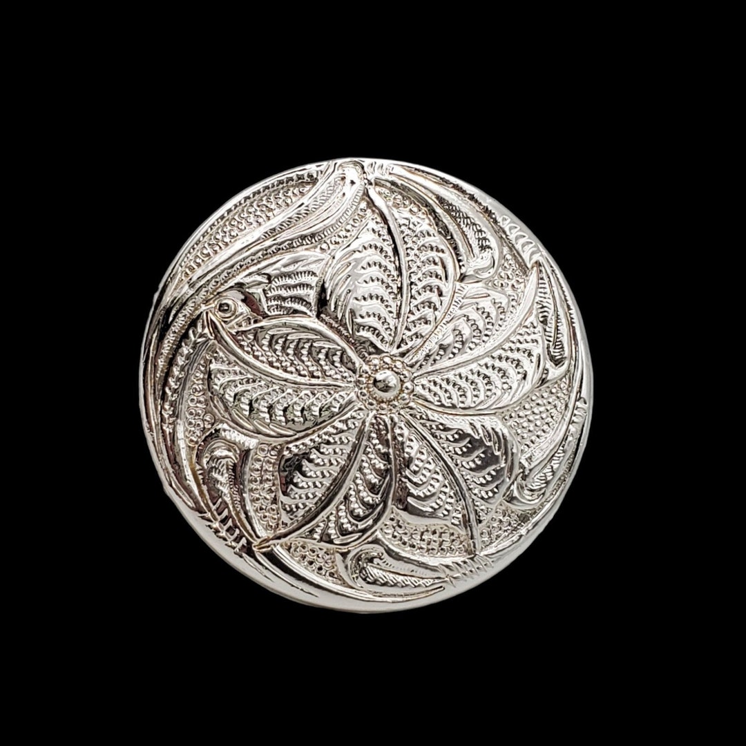 1-1/2" Sheridan Leather Artist Chan Geer SP Screwback Concho - Etsy