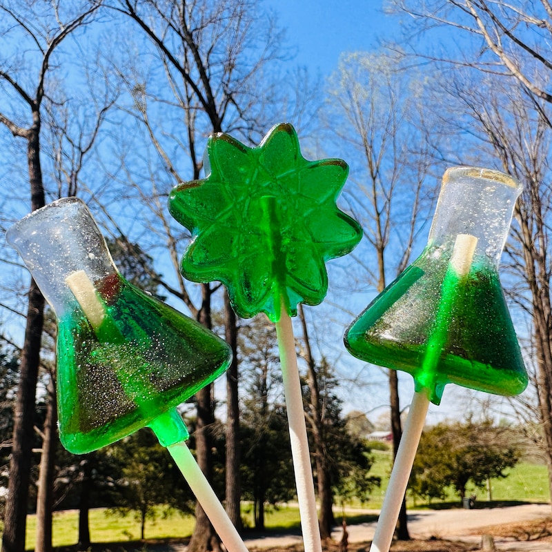 Science Swag Gifts - 60+ Gift Ideas for 2025