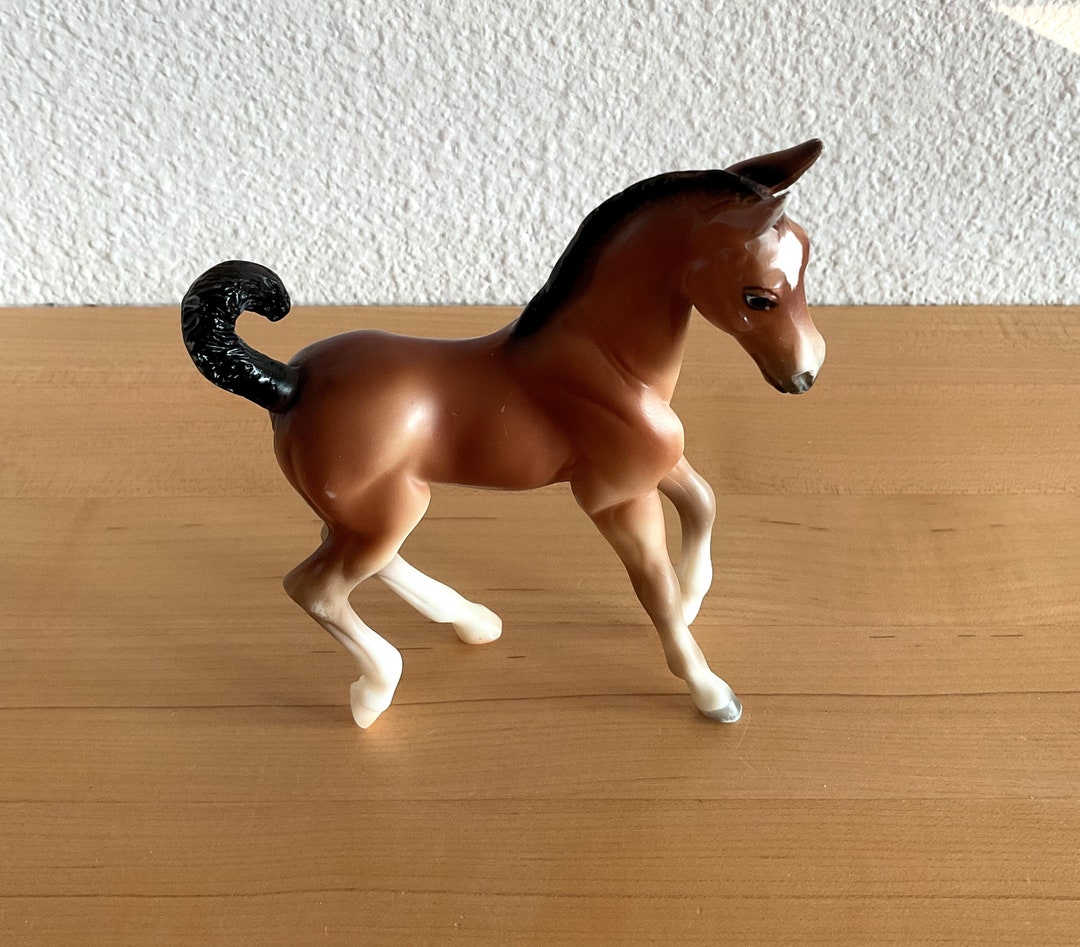 Breyer Bay Foal With Curled Tail / Horse Vintage - Etsy