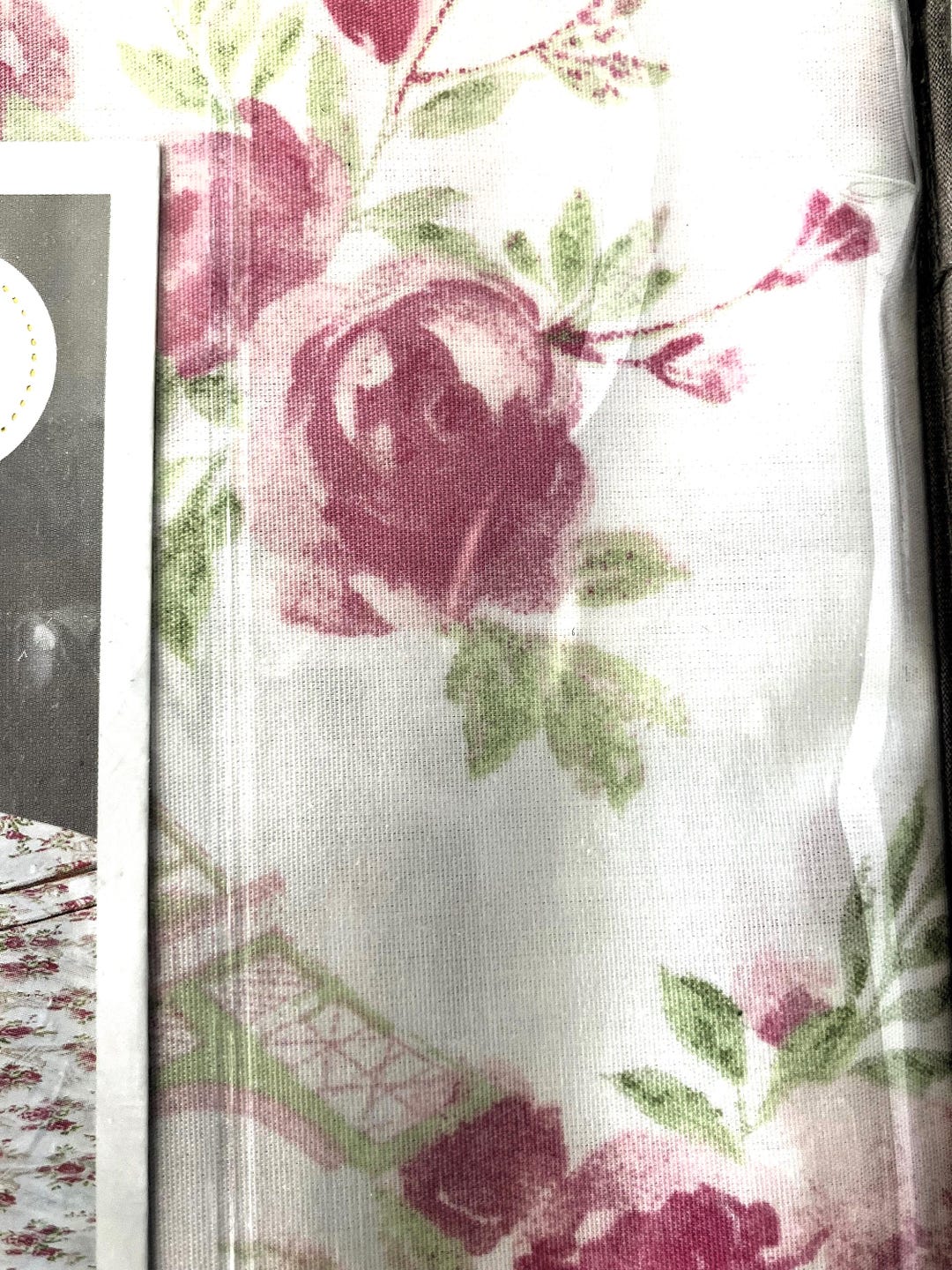 Shabby Chic Sheet Set Vintage Armoire Twin Sheets / Roses 100 Percent ...