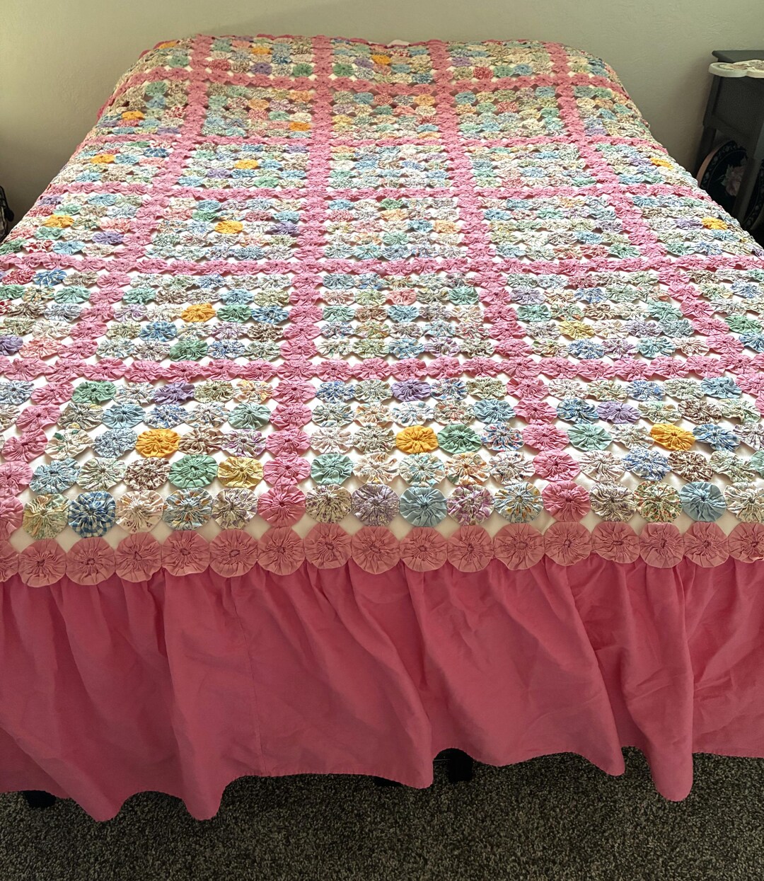 Vintage Yoyo Handmade Quilt / Coverlet Bedspread Feed Sack Fabrics - Etsy
