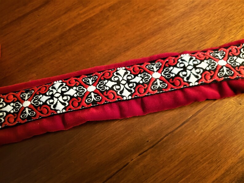 25% OFF 73 Black White & Red Trim Ring Belt on Velvet - Etsy