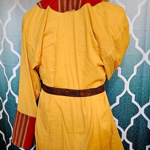 5% OFF 2XL Merchant Tunic in Gold Gauze With Spice and Brown Striped ...