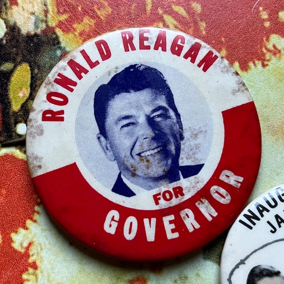 2 Vintage Ronald Reagan Pin Buttons 1 for Governor + … - Gem