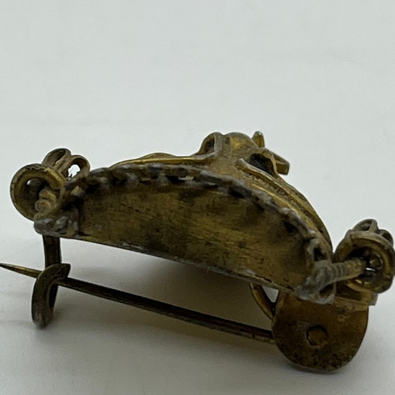 Vintage Brass Aztec / Mayan Mask Brooch . Pin - Gem