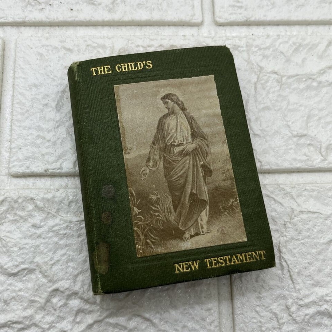 Vintage/antique Child's New Testament Mini Bible .thomas Nelson & Sons ...