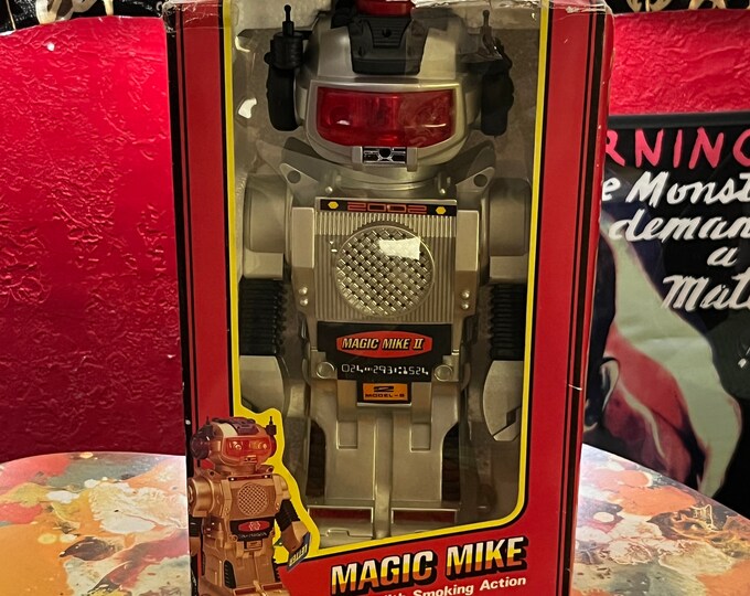 Vintage 1980s Robot Toy ~ Magic Mike II Model 2 B With Smoking Action ...