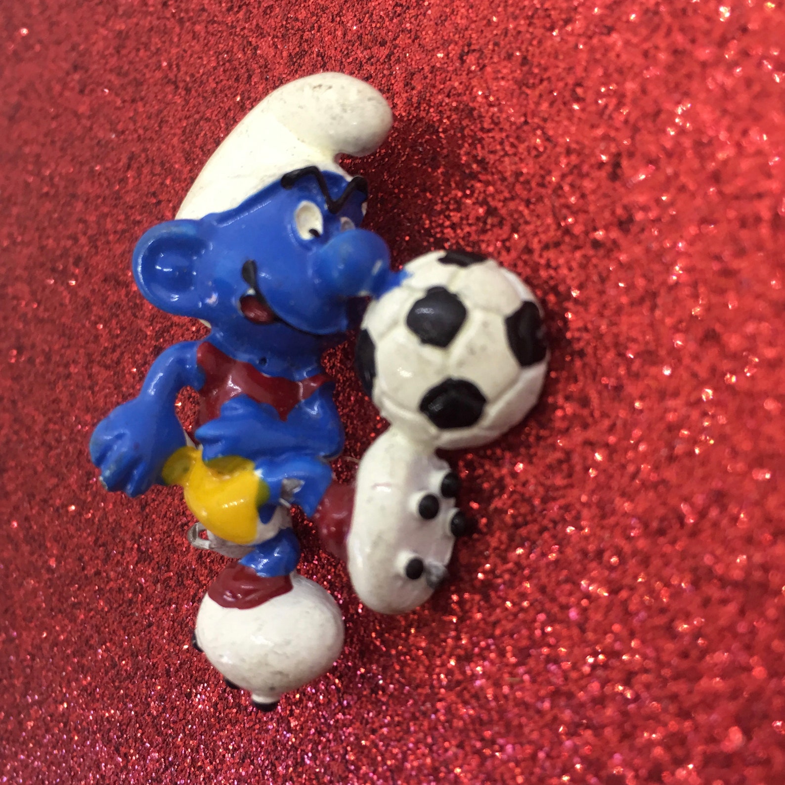 The Smurfs Vintage 1980s Metal Sporty Smurf Pin Peyo SEPP | Etsy