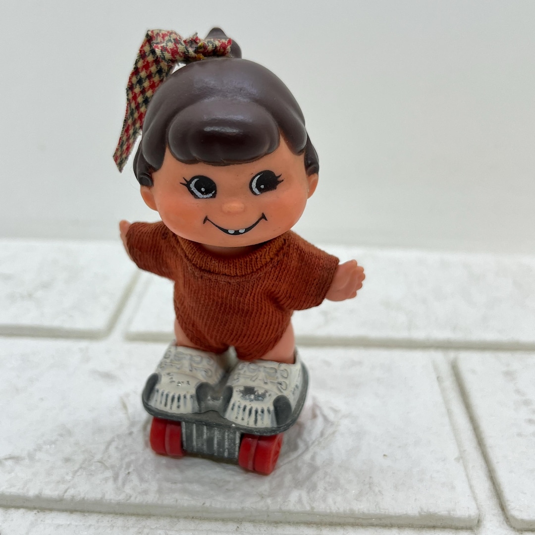 Vintage 1970s Mattel Small Shots Skaters Breezy Bridget on Metal Roller ...