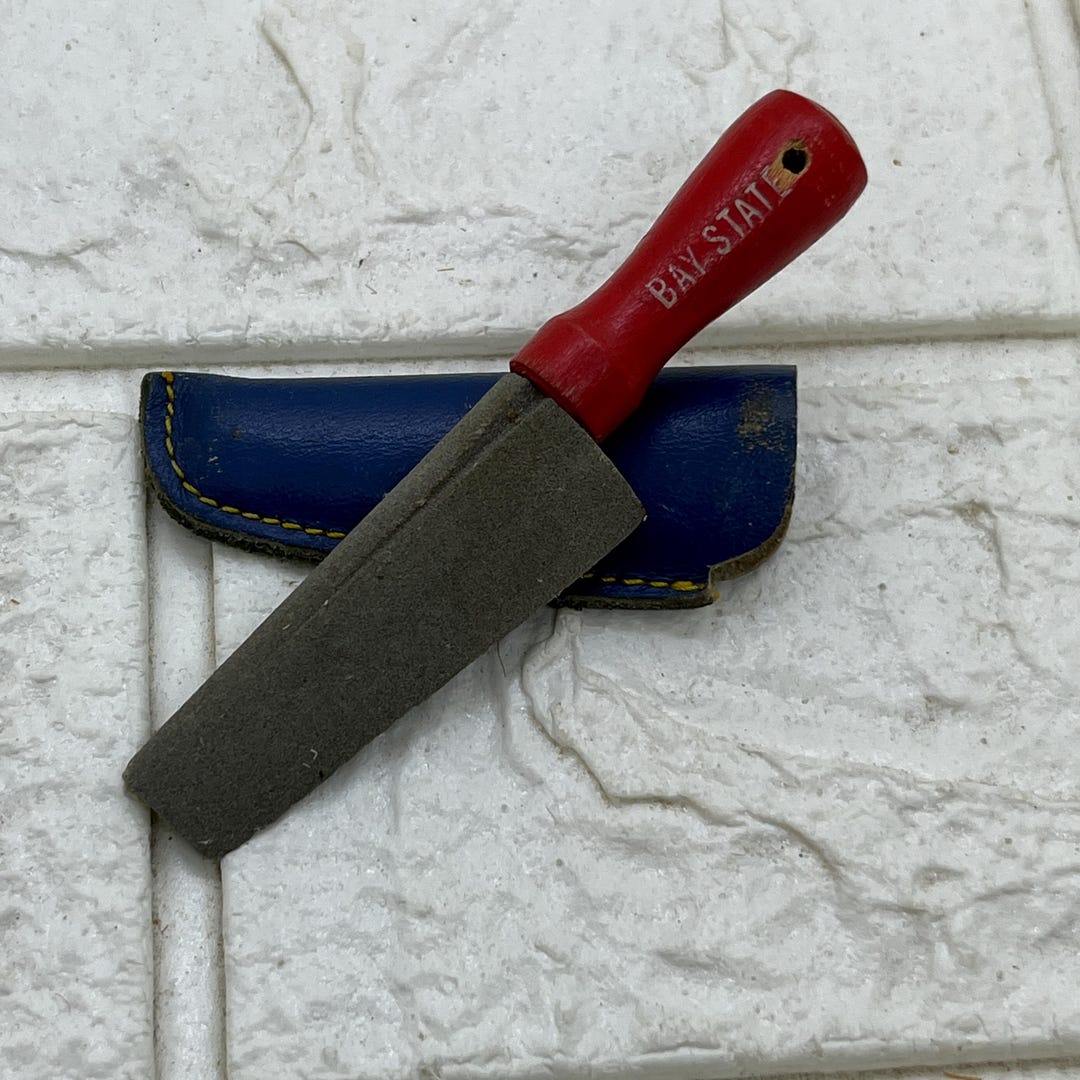 Vintage Miniature Mini Sharpening Stone W Red Handle in Sheath, Bay ...