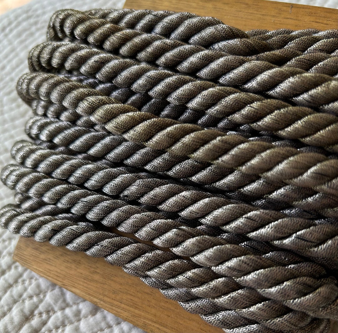 One Metre Art Deco Vintage SILVER TWISTED CORD Trim Metallic Trim ...