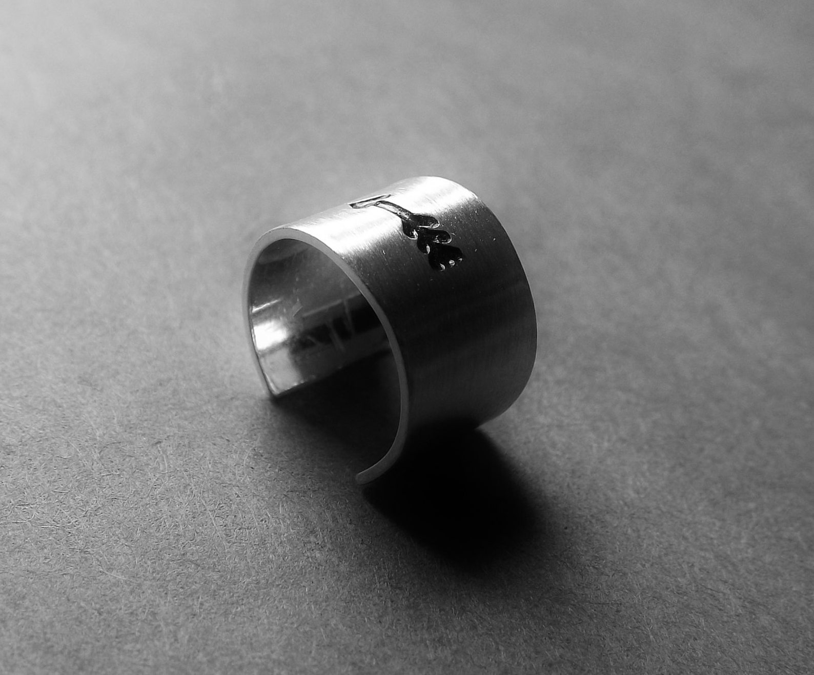 Simple Arrow Slim Upper Ear Cuff Hammered Ear Cuff Everyday - Etsy