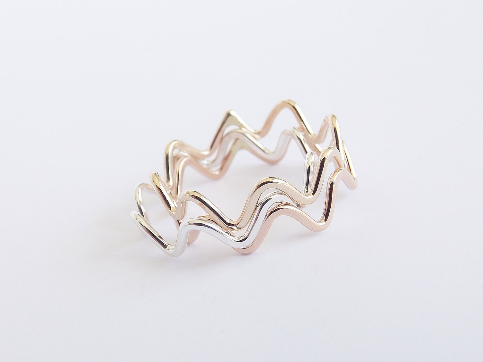 Stackable Zig Zag, Zig Zag Ring, Stackable Wave Ring , Zig Zag Jewelry, Wave Ring, Modern Design ...