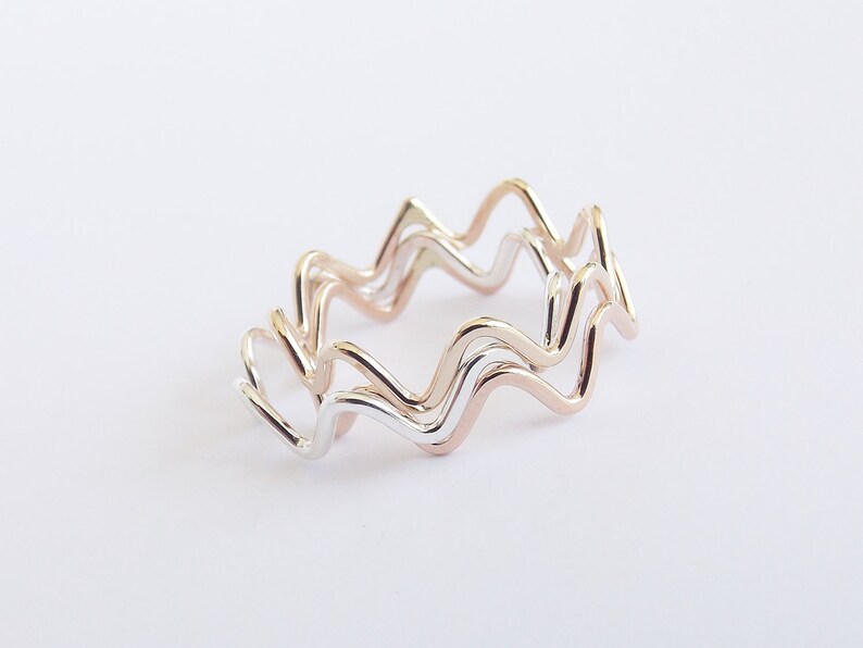 Stackable Zig Zag Zig Zag Ring Stackable Wave Ring Zig Zag - Etsy