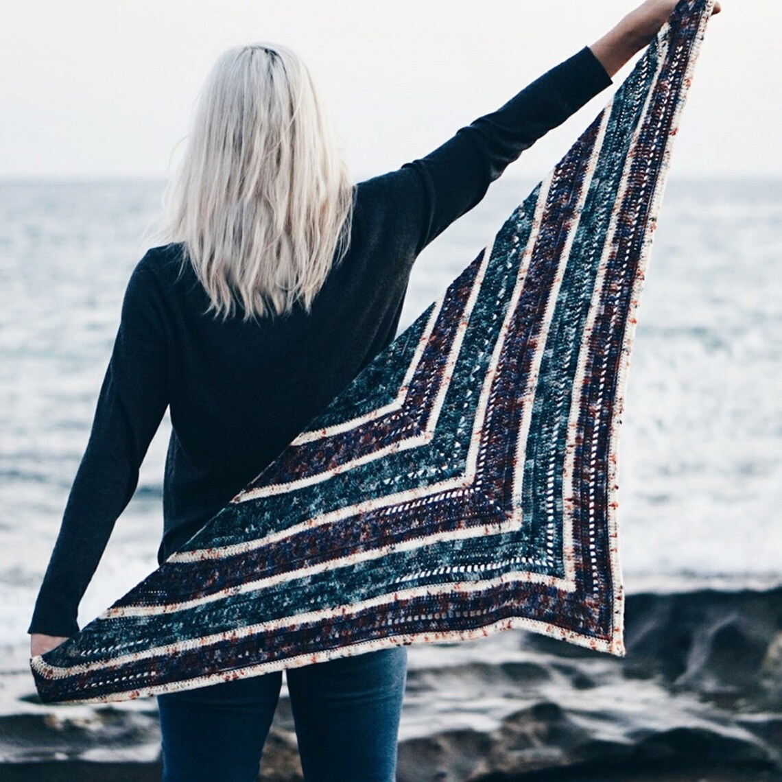 Crochet PATTERN- Overflow Shawl - Etsy