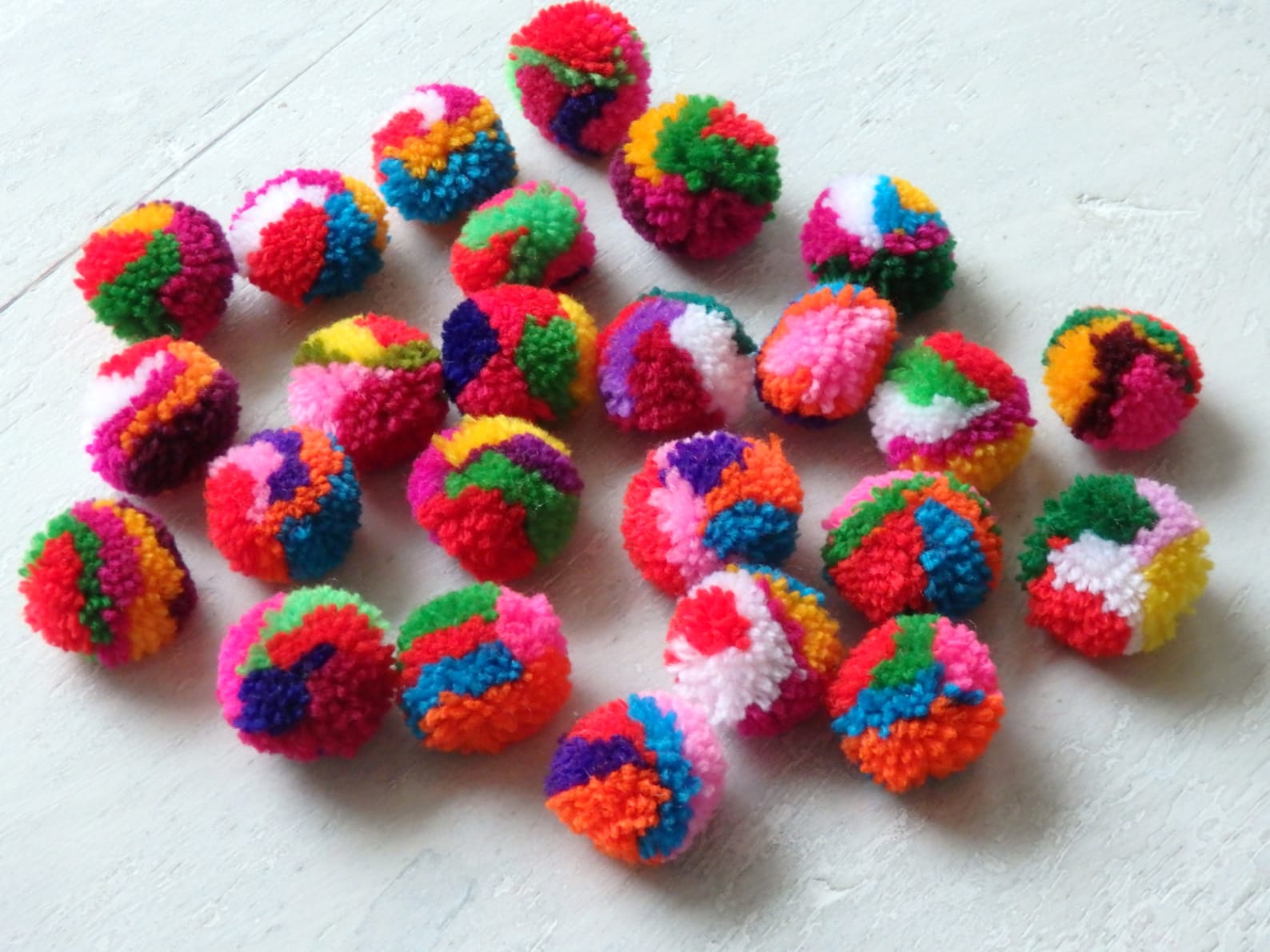 25 Hmong Hill Tribe Pom Poms, Standard Size, Ethnic Yarn Pom Poms for ...