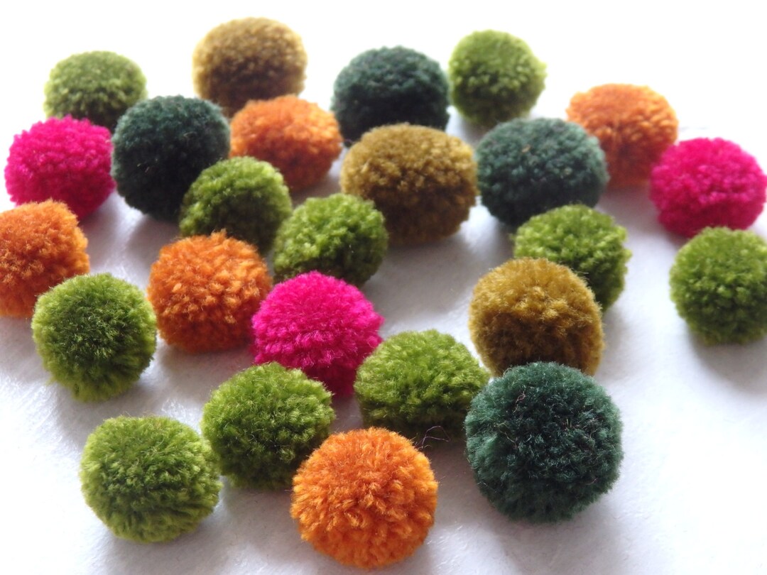 25 Hmong Hill Tribe Pompoms. Autumn, Fall Colors, SMALLER Size Yarn Pom ...