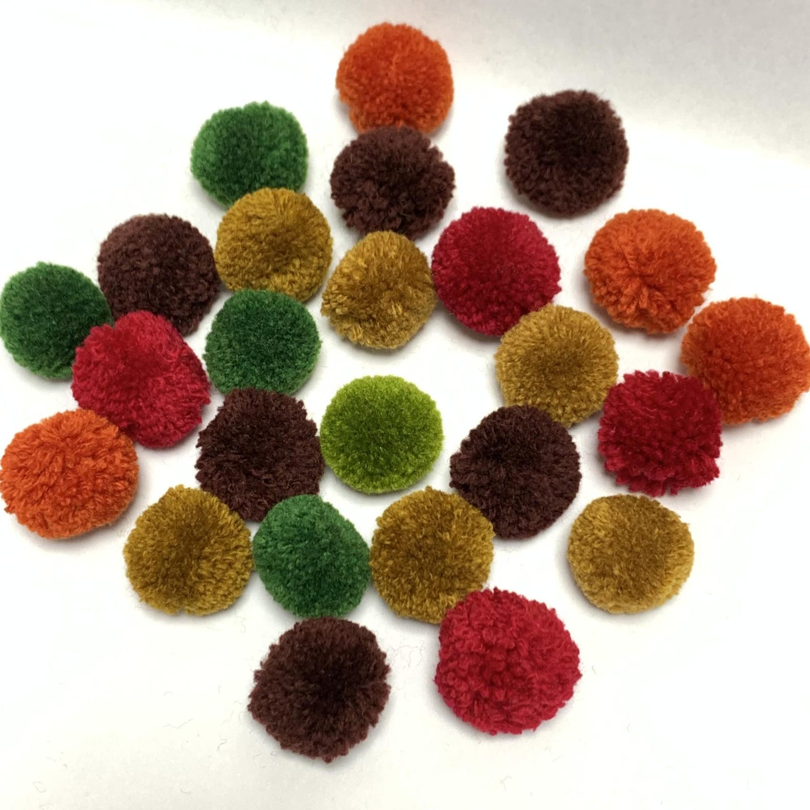 25 Hmong Hill Tribe Pom Poms, Standard Size, Autumnal Colours, 25mm / 1 ...