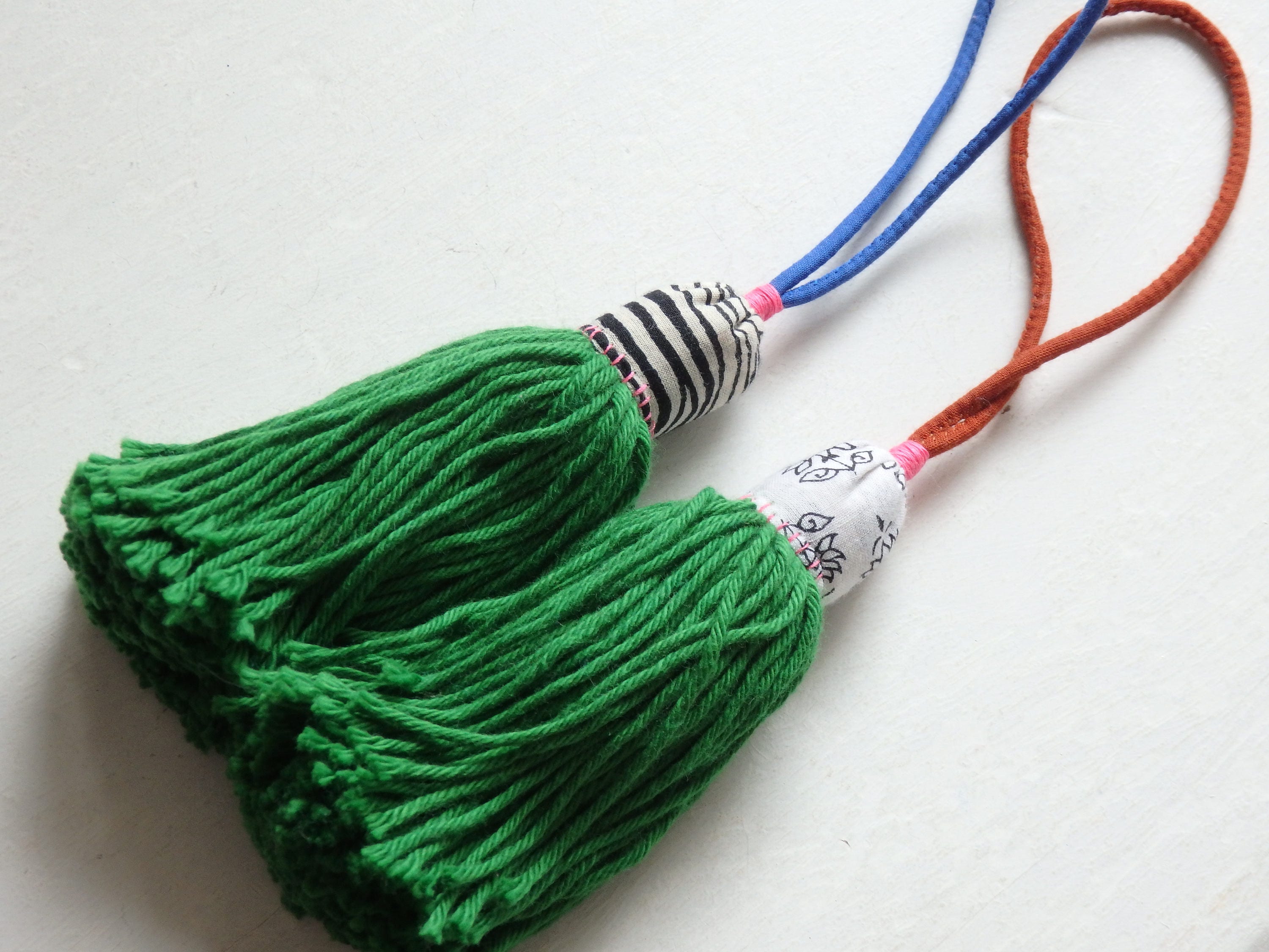 Handmade Hmong tassel with long loop Mid Green cotton yarn | Etsy