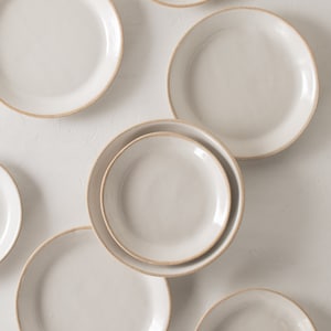Minimal Plates Seconds - Etsy